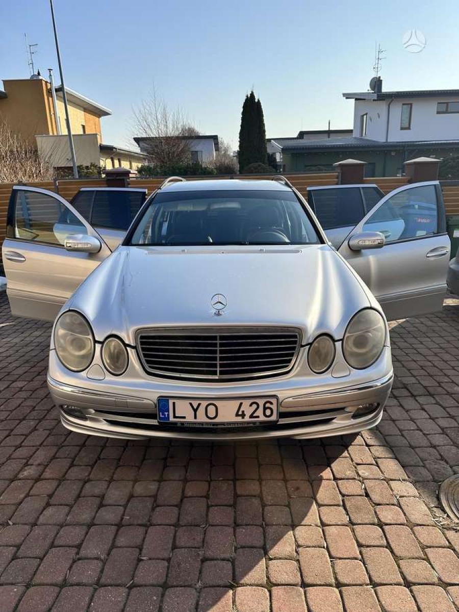 Pelēks Mercedes-Benz E 280 2006 Klaipėda, ar dzinēja tilpumu 2.99 L un nobraukumu 404 tūkst. km par 3150 €, foto 1 vietnē AUTOMOTO.COM.LV