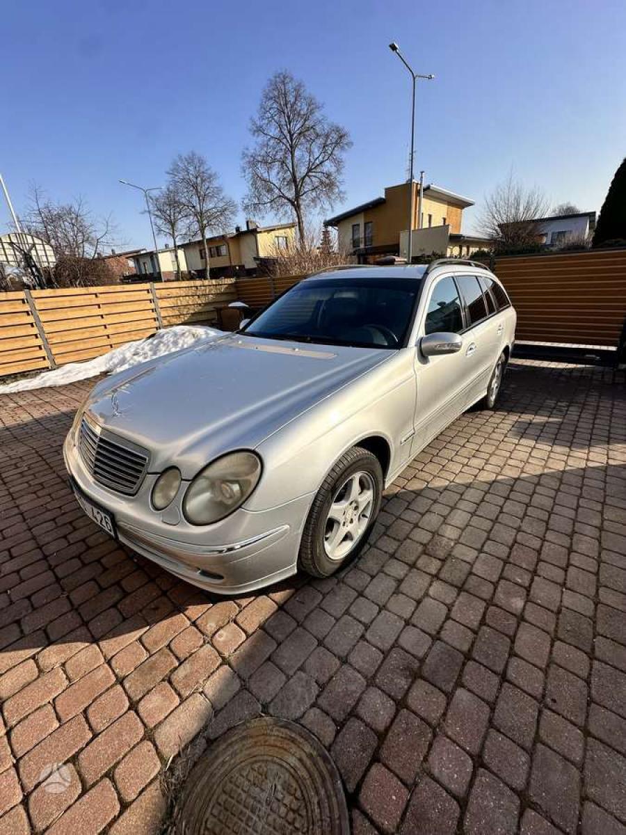 Pelēks Mercedes-Benz E 280 2006 Klaipėda, ar dzinēja tilpumu 2.99 L un nobraukumu 404 tūkst. km par 3150 €, foto 15 vietnē AUTOMOTO.COM.LV