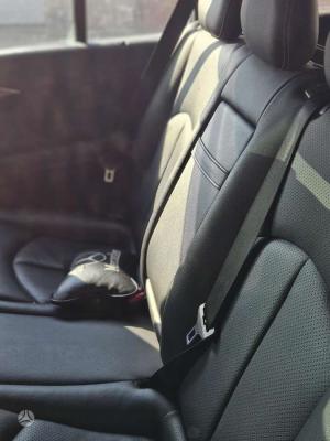 Pelēks Mercedes-Benz E 280 2006 Panevēža, ar dzinēja tilpumu 2.99 L un nobraukumu 295 tūkst. km par 1200 €, foto 13 vietnē AUTOMOTO.COM.LV