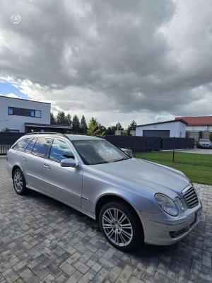 Grey Mercedes-Benz E 280 2006 in Kaunas, with an engine capacity of 2.99 L and mileage of 364 thousand km for 3450 €, photo  on AUTOMOTO.COM.LV