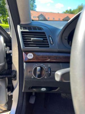 Pelēks Mercedes-Benz E 280 2006 Šilutė, ar dzinēja tilpumu 2.99 L un nobraukumu 309 tūkst. km par 3150 €, foto 6 vietnē AUTOMOTO.COM.LV