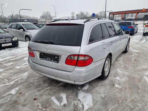 Pelēks Mercedes-Benz E 280 2007 Kauņa, ar dzinēja tilpumu 3.00 L un nobraukumu 350 tūkst. km par 2300 €, foto 2 vietnē AUTOMOTO.COM.LV
