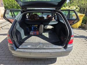 Grey Mercedes-Benz E 280 2007 in Riga, with an engine capacity of 3.00 L and mileage of 352 thousand km for 5950 €, photo 8 on AUTOMOTO.COM.LV