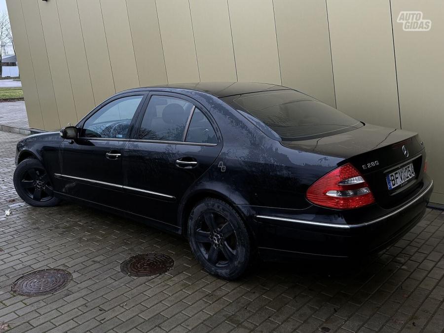 Mercedes-Benz E 280 2003 Kauņa, ar dzinēja tilpumu 3.20 L un nobraukumu 431 tūkst. km par 1900 €, foto 3 vietnē AUTOMOTO.COM.LV