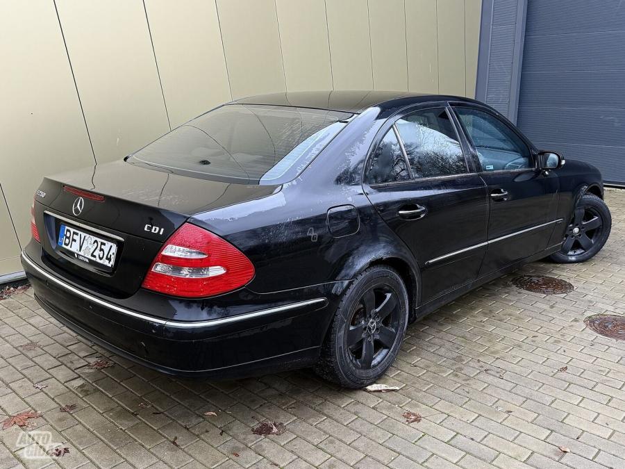 Mercedes-Benz E 280 2003 Kauņa, ar dzinēja tilpumu 3.20 L un nobraukumu 431 tūkst. km par 1900 €, foto 7 vietnē AUTOMOTO.COM.LV
