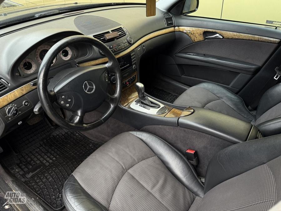 Mercedes-Benz E 280 2003 Kauņa, ar dzinēja tilpumu 3.20 L un nobraukumu 431 tūkst. km par 1900 €, foto 9 vietnē AUTOMOTO.COM.LV