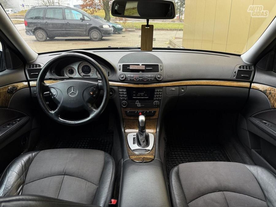 Mercedes-Benz E 280 2003 Kauņa, ar dzinēja tilpumu 3.20 L un nobraukumu 431 tūkst. km par 1900 €, foto 11 vietnē AUTOMOTO.COM.LV