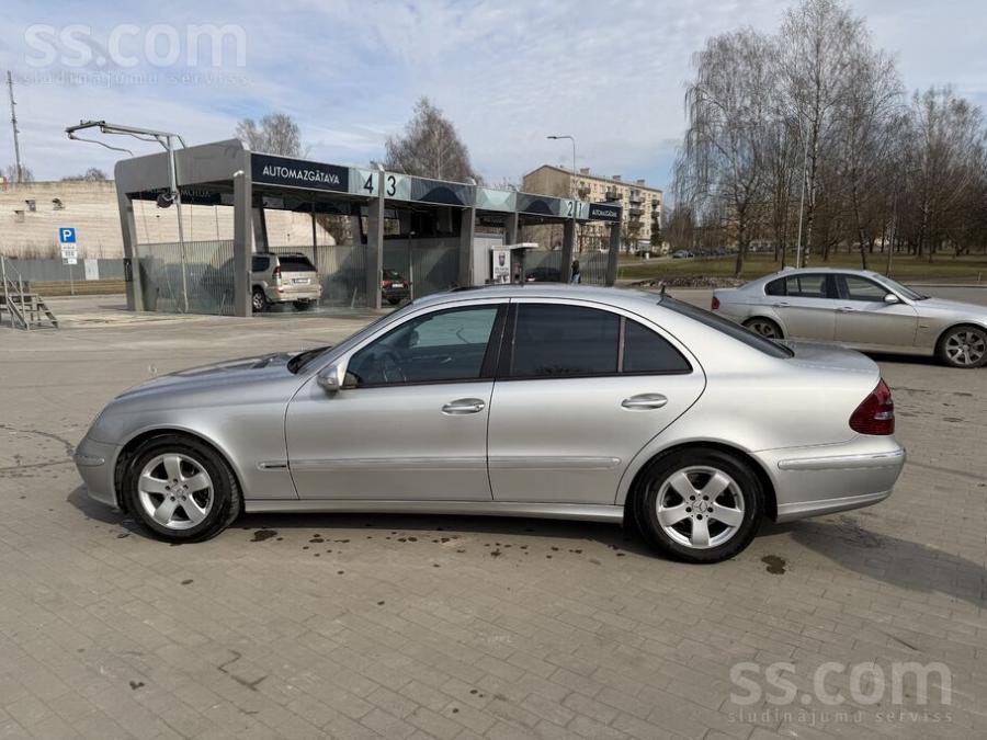 Mercedes-Benz E 280 2004 Rīga, ar dzinēja tilpumu 3.20 L un nobraukumu 320 tūkst. km par 4400 €, foto 7 vietnē AUTOMOTO.COM.LV