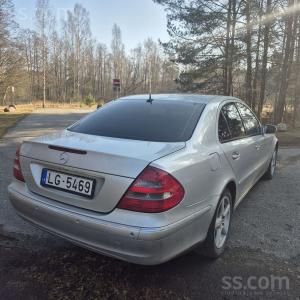 Мерседес Е 280 2004 в Рига, объемом двигателя 3.20 л и пробегом 322 тыс. км за 2000 €, фото 6 на AUTOMOTO.COM.LV