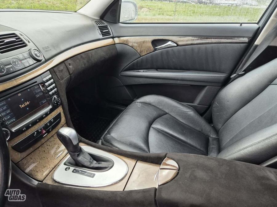 Mercedes-Benz E 280 2005 Gargždai, ar dzinēja tilpumu 3.20 L un nobraukumu 254 tūkst. km par 2450 €, foto 5 vietnē AUTOMOTO.COM.LV