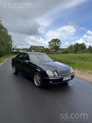 Mercedes-Benz E 280 2005 in Jelgava, with an engine capacity of 3.00 L and mileage of 298 thousand km for 3500 €, photo  on AUTOMOTO.COM.LV