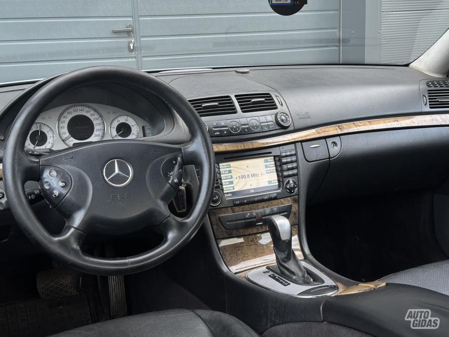 Mercedes-Benz E 280 2005 Klaipėda, ar dzinēja tilpumu 3.20 L un nobraukumu 368 tūkst. km par 1850 €, foto 10 vietnē AUTOMOTO.COM.LV