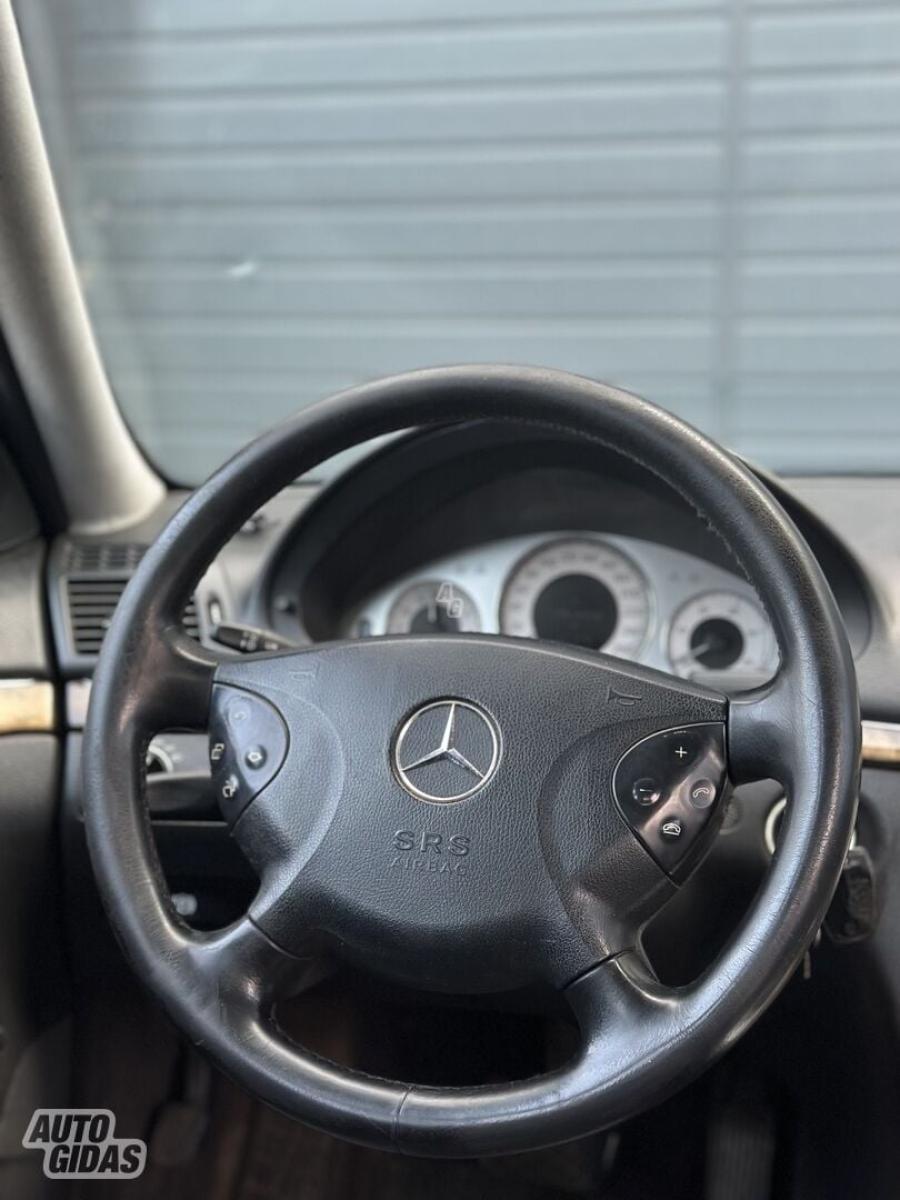 Mercedes-Benz E 280 2005 Klaipėda, ar dzinēja tilpumu 3.20 L un nobraukumu 368 tūkst. km par 1850 €, foto 11 vietnē AUTOMOTO.COM.LV