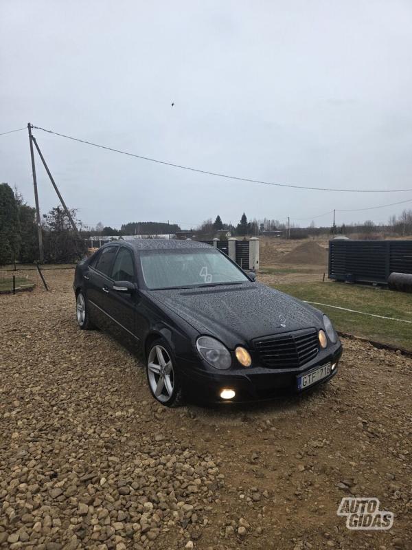 Mercedes-Benz E 280 2006 in Vilnius, with an engine capacity of 3.00 L and mileage of 352 thousand km for 2799 €, photo 3 on AUTOMOTO.COM.LV