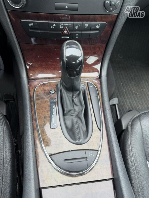 Mercedes-Benz E 280 2006 Mažeikiai, ar dzinēja tilpumu 3.00 L un nobraukumu 246 tūkst. km par 3500 €, foto 10 vietnē AUTOMOTO.COM.LV