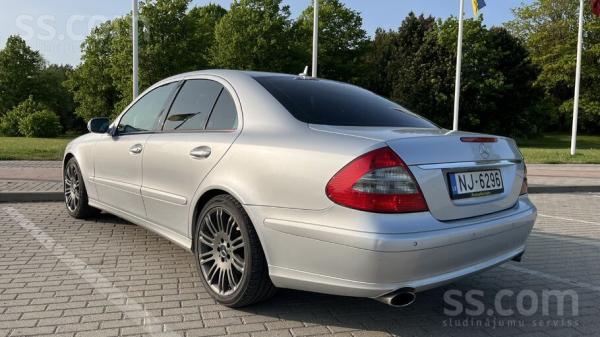 Mercedes-Benz E 280 2007 Liepāja, ar dzinēja tilpumu 3.00 L un nobraukumu 297 tūkst. km par 4550 €, foto 4 vietnē AUTOMOTO.COM.LV