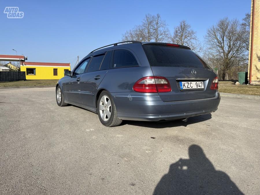 Mercedes-Benz E 280 2005 in Marijampole, with an engine capacity of 3.20 L and mileage of 262 thousand km for 2300 €, photo 4 on AUTOMOTO.COM.LV