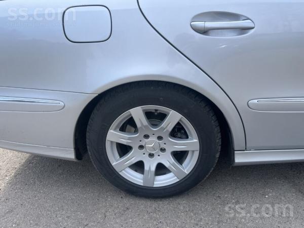 Mercedes-Benz E 280 2005 in Riga, with an engine capacity of 3.00 L and mileage of 362 thousand km for 2550 €, photo 1 on AUTOMOTO.COM.LV