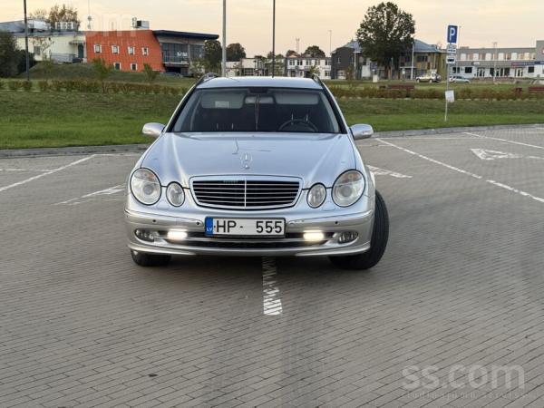 Mercedes-Benz E 280 2005 in Rezekne, with an engine capacity of 3.20 L and mileage of 445 thousand km for 3750 €, photo 3 on AUTOMOTO.COM.LV
