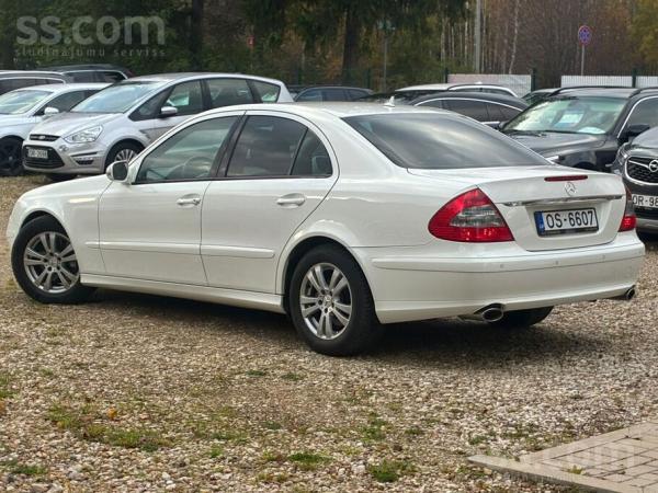 Mercedes-Benz E 280 2008 KuldÄ«ga vietnÄ Balts Mercedes-Benz E 280 2008 KuldÄ«ga, ar dzinÄja tilpumu 3.00 L un nobraukumu 466 tÅ«kst. km par 4490 ā¬, foto 5 vietnÄ AUTOMOTO.COM.LV