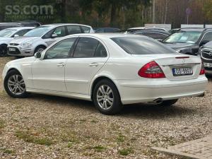 Balts Mercedes-Benz E 280 2008 Kuldīga, ar dzinēja tilpumu 3.00 L un nobraukumu 466 tūkst. km par 4490 €, foto 5 vietnē AUTOMOTO.COM.LV