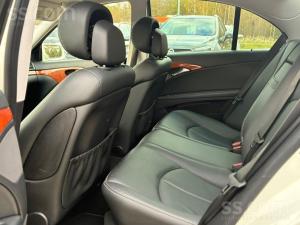Balts Mercedes-Benz E 280 2008 Kuldīga, ar dzinēja tilpumu 3.00 L un nobraukumu 466 tūkst. km par 4490 €, foto 11 vietnē AUTOMOTO.COM.LV