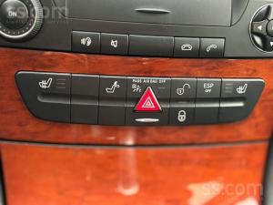 Balts Mercedes-Benz E 280 2008 Kuldīga, ar dzinēja tilpumu 3.00 L un nobraukumu 466 tūkst. km par 4490 €, foto 21 vietnē AUTOMOTO.COM.LV