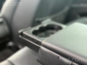 Balts Mercedes-Benz E 280 2008 Kuldīga, ar dzinēja tilpumu 3.00 L un nobraukumu 466 tūkst. km par 4490 €, foto 25 vietnē AUTOMOTO.COM.LV