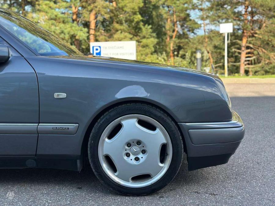 Pelēks Mercedes-Benz e-290 1997 Nemenčinė, ar dzinēja tilpumu 2.87 L un nobraukumu 318 tūkst. km par 4300 €, foto 14 vietnē AUTOMOTO.COM.LV