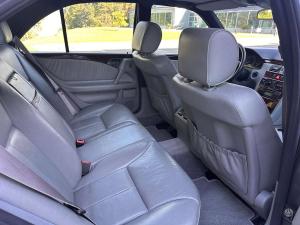 Pelēks Mercedes-Benz e-290 1997 Nemenčinė, ar dzinēja tilpumu 2.87 L un nobraukumu 318 tūkst. km par 4300 €, foto 18 vietnē AUTOMOTO.COM.LV