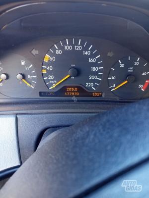 Мерседес Е 290 1998 в Мариямполе, объемом двигателя 2.90 л и пробегом 180 тыс. км за 2000 €, фото 5 на AUTOMOTO.COM.LV
