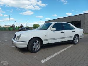White Mercedes-Benz e-290 1996 in Moletai, with an engine capacity of 2.90 L and mileage of 325 thousand km for 3650 €, photo  on AUTOMOTO.COM.LV
