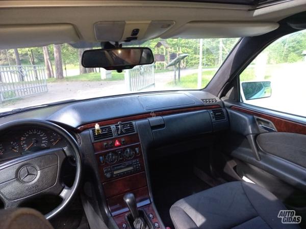 Balts Mercedes-Benz e-290 1996 Molėtai, ar dzinēja tilpumu 2.90 L un nobraukumu 325 tūkst. km par 3650 €, foto 8 vietnē AUTOMOTO.COM.LV