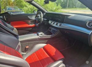 Melns Mercedes-Benz E 300 2017 Panevēža, ar dzinēja tilpumu 3.00 L un nobraukumu 305 tūkst. km par 35790 €, foto 10 vietnē AUTOMOTO.COM.LV