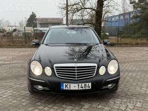 Melns Mercedes-Benz E 300 2008 Rīga, ar dzinēja tilpumu 3.00 L un nobraukumu 0 tūkst. km par 5250 €, foto 7 vietnē AUTOMOTO.COM.LV