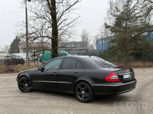 Melns Mercedes-Benz E 300 2008 Rīga, ar dzinēja tilpumu 3.00 L un nobraukumu 0 tūkst. km par 5250 €, foto 10 vietnē AUTOMOTO.COM.LV
