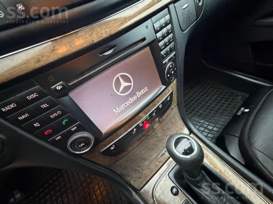 Melns Mercedes-Benz E 300 2008 Rīga, ar dzinēja tilpumu 3.00 L un nobraukumu 0 tūkst. km par 5250 €, foto 25 vietnē AUTOMOTO.COM.LV