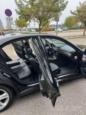 Melns Mercedes-Benz E 300 2009 Jūrmala, ar dzinēja tilpumu 3.00 L un nobraukumu 372 tūkst. km par 4995 €, foto 13 vietnē AUTOMOTO.COM.LV