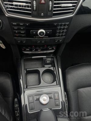 Melns Mercedes-Benz E 300 2010 Jelgava, ar dzinēja tilpumu 3.00 L un nobraukumu 293 tūkst. km par 6300 €, foto 5 vietnē AUTOMOTO.COM.LV