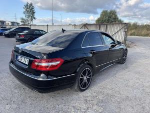 Melns Mercedes-Benz E 300 2011 Kauņa, ar dzinēja tilpumu 2.99 L un nobraukumu 250 tūkst. km par 7500 €, foto 5 vietnē AUTOMOTO.COM.LV