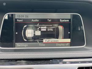 Black Mercedes-Benz E 300 2013 in Vilnius, with an engine capacity of 2.14 L and mileage of 240 thousand km for 6700 €, photo 15 on AUTOMOTO.COM.LV