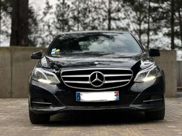 Melns Mercedes-Benz E 300 2013 Viļņa, ar dzinēja tilpumu 2.10 L un nobraukumu 260 tūkst. km par 7999 €, foto 4 vietnē AUTOMOTO.COM.LV