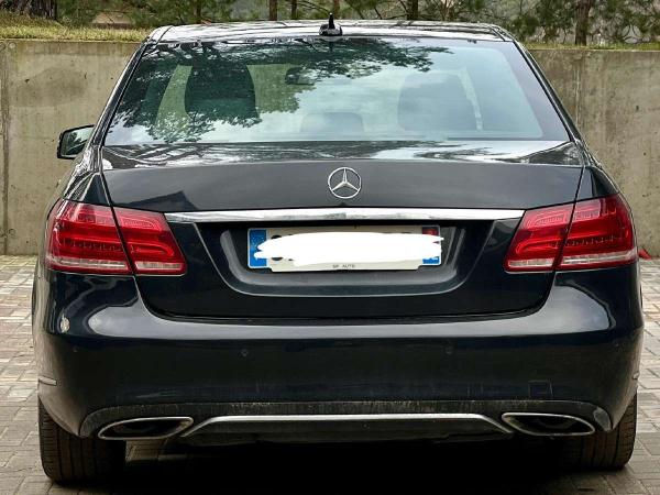 Melns Mercedes-Benz E 300 2013 Viļņa, ar dzinēja tilpumu 2.10 L un nobraukumu 260 tūkst. km par 7999 €, foto 7 vietnē AUTOMOTO.COM.LV