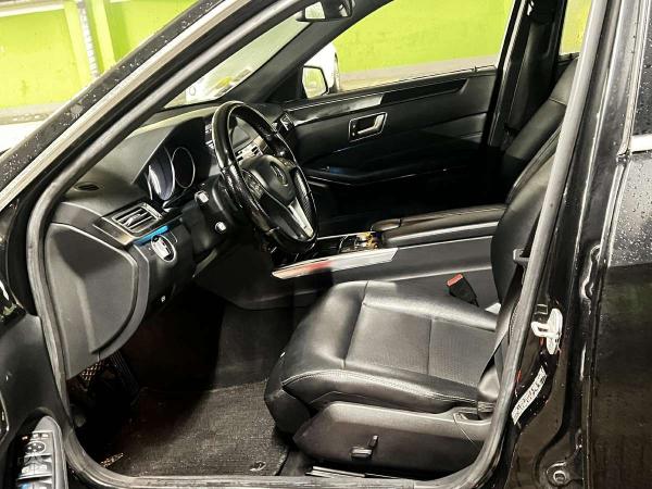 Melns Mercedes-Benz E 300 2013 Viļņa, ar dzinēja tilpumu 0.00 L un nobraukumu 245 tūkst. km par 7700 €, foto 10 vietnē AUTOMOTO.COM.LV