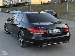 Black Mercedes-Benz E 300 2013 in Vilnius, with an engine capacity of 3.00 L and mileage of 298 thousand km for 14000 €, photo 9 on AUTOMOTO.COM.LV