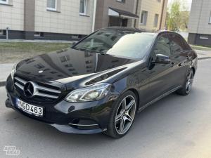 Черный Мерседес Е 300 2013 в Вильнюс, объемом двигателя 3.00 л и пробегом 300 тыс. км за 13000 €, фото 5 на AUTOMOTO.COM.LV