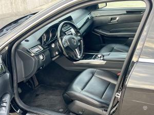 Black Mercedes-Benz E 300 2013 in Kaunas, with an engine capacity of 2.14 L and mileage of 245 thousand km for 7700 €, photo 17 on AUTOMOTO.COM.LV