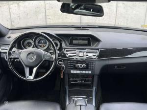 Black Mercedes-Benz E 300 2013 in Kaunas, with an engine capacity of 2.14 L and mileage of 245 thousand km for 7700 €, photo 20 on AUTOMOTO.COM.LV