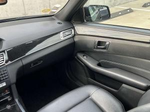Black Mercedes-Benz E 300 2013 in Kaunas, with an engine capacity of 2.14 L and mileage of 245 thousand km for 7700 €, photo 23 on AUTOMOTO.COM.LV