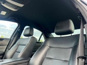 Black Mercedes-Benz E 300 2013 in Kaunas, with an engine capacity of 2.14 L and mileage of 245 thousand km for 7700 €, photo 27 on AUTOMOTO.COM.LV